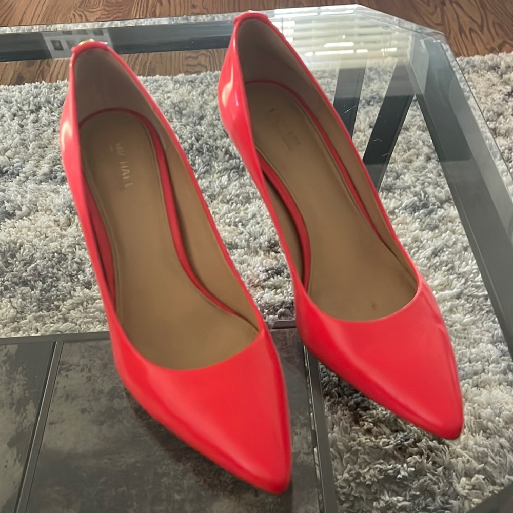 Michael Kors Red Orange Pumps - Gem